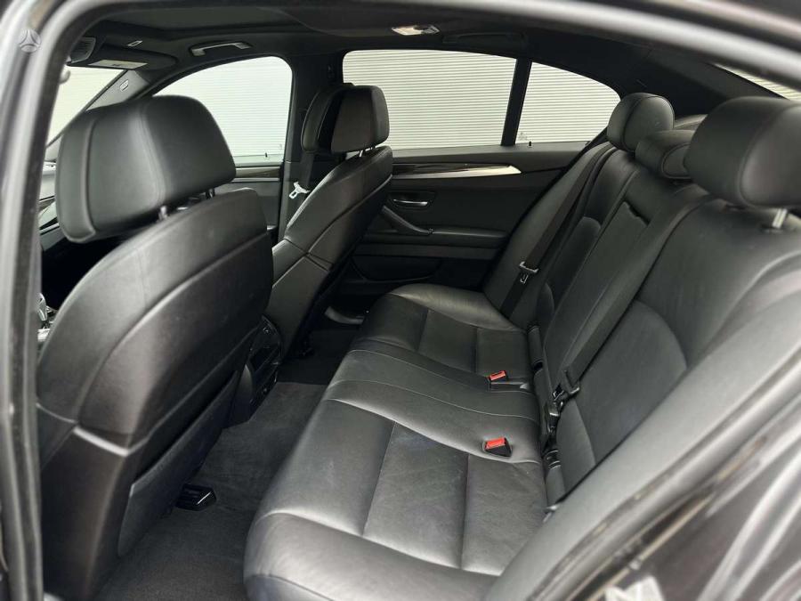 BMW 535 2013 in Utena, with an engine capacity of 2.98 L and mileage of 268 thousand km for 11500 €, photo 17 on AUTOMOTO.COM.LV