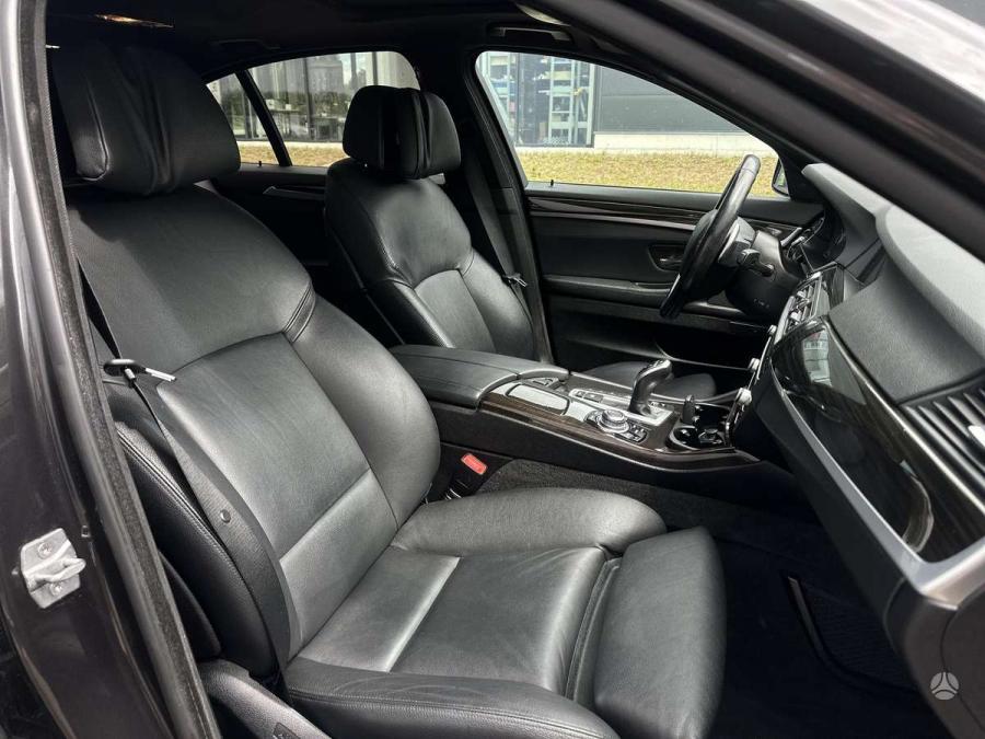 BMW 535 2013 in Utena, with an engine capacity of 2.98 L and mileage of 268 thousand km for 11500 €, photo 21 on AUTOMOTO.COM.LV