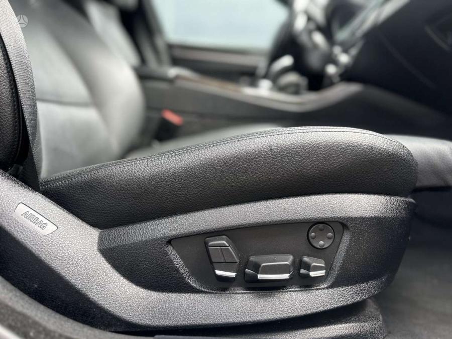 BMW 535 2013 in Utena, with an engine capacity of 2.98 L and mileage of 268 thousand km for 11500 €, photo 22 on AUTOMOTO.COM.LV