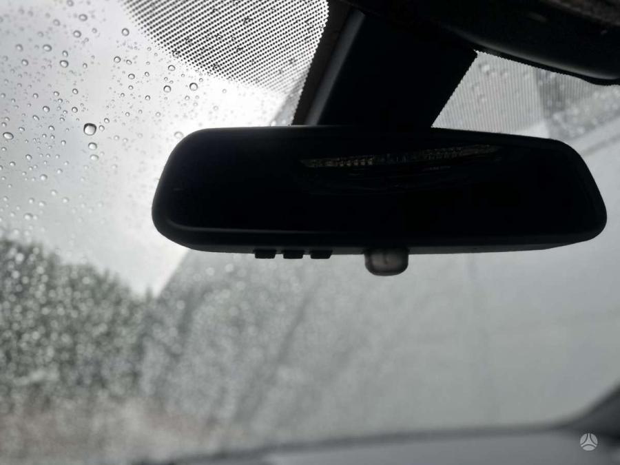 BMW 535 2013 in Utena, with an engine capacity of 2.98 L and mileage of 268 thousand km for 11500 €, photo 29 on AUTOMOTO.COM.LV