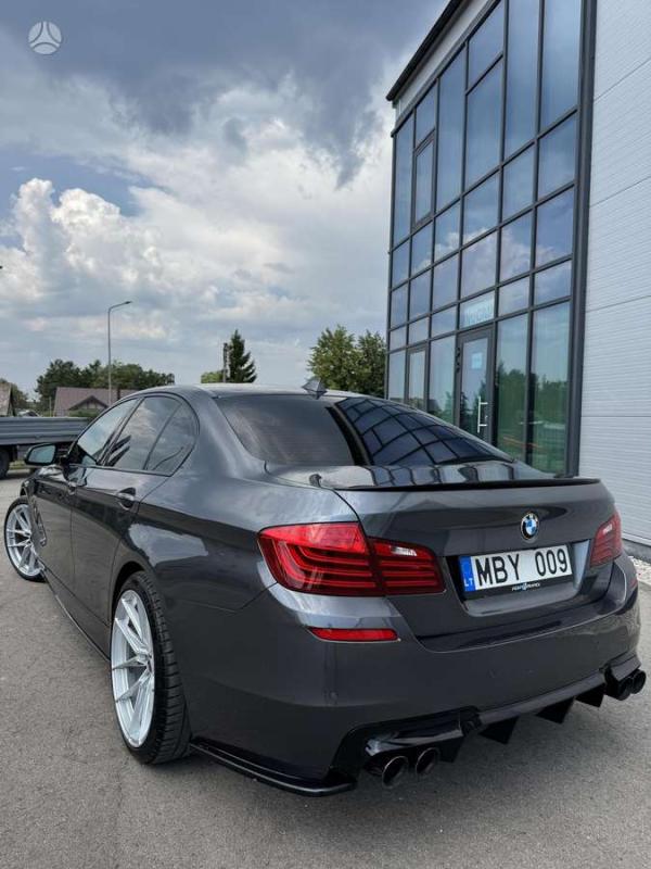 BMW 535 2016 Palanga, ar dzinēja tilpumu 2.98 L un nobraukumu 93 tūkst. km par 18200 €, foto 4 vietnē AUTOMOTO.COM.LV