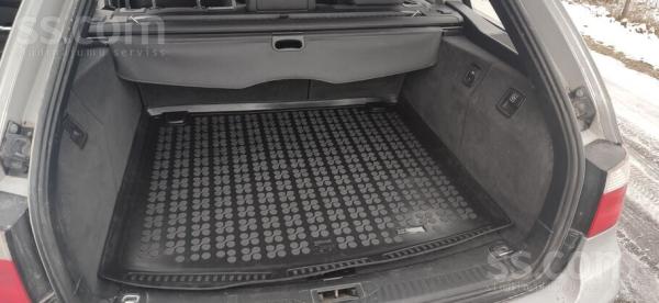 BMW 535 2007 in Talsi, with an engine capacity of 3.00 L and mileage of 399 thousand km for 4250 €, photo 7 on AUTOMOTO.COM.LV