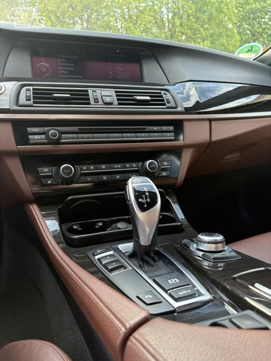 BMW 535 2010 in Elektrenai, with an engine capacity of 3.00 L and mileage of 245 thousand km for 9999 €, photo 13 on AUTOMOTO.COM.LV