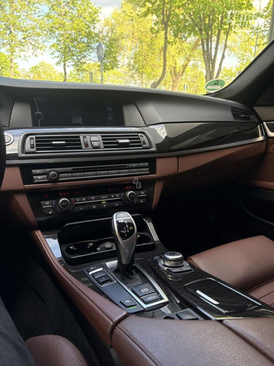 BMW 535 2010 in Elektrenai, with an engine capacity of 3.00 L and mileage of 245 thousand km for 9999 €, photo 16 on AUTOMOTO.COM.LV