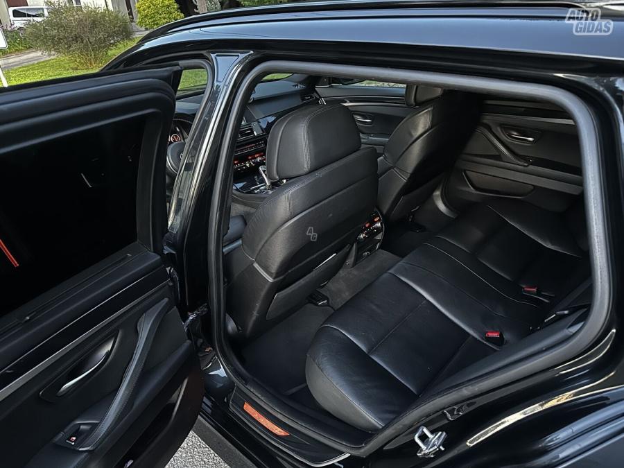 BMW 535 2011 Skuodas, ar dzinēja tilpumu 3.00 L un nobraukumu 333 tūkst. km par 11000 €, foto 10 vietnē AUTOMOTO.COM.LV