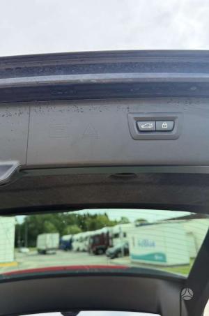 BMW 535 2012 in Kaunas, with an engine capacity of 2.99 L and mileage of 302 thousand km for 11500 €, photo 17 on AUTOMOTO.COM.LV