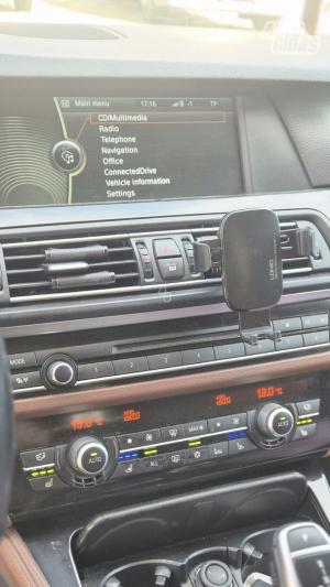 BMW 535 2012 in Panevezys, with an engine capacity of 3.00 L and mileage of 339 thousand km for 9500 €, photo 11 on AUTOMOTO.COM.LV