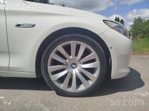 White BMW 535 2010 in Riga, with an engine capacity of 3.00 L and mileage of 240 thousand km for 6500 €, photo 6 on AUTOMOTO.COM.LV