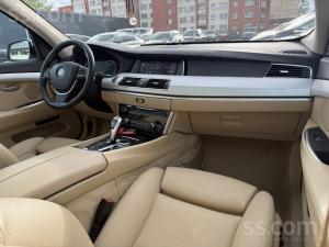 Белый БМВ 535 2013 в Елгава, объемом двигателя 3.00 л и пробегом 224 тыс. км за 13500 €, фото 12 на AUTOMOTO.COM.LV