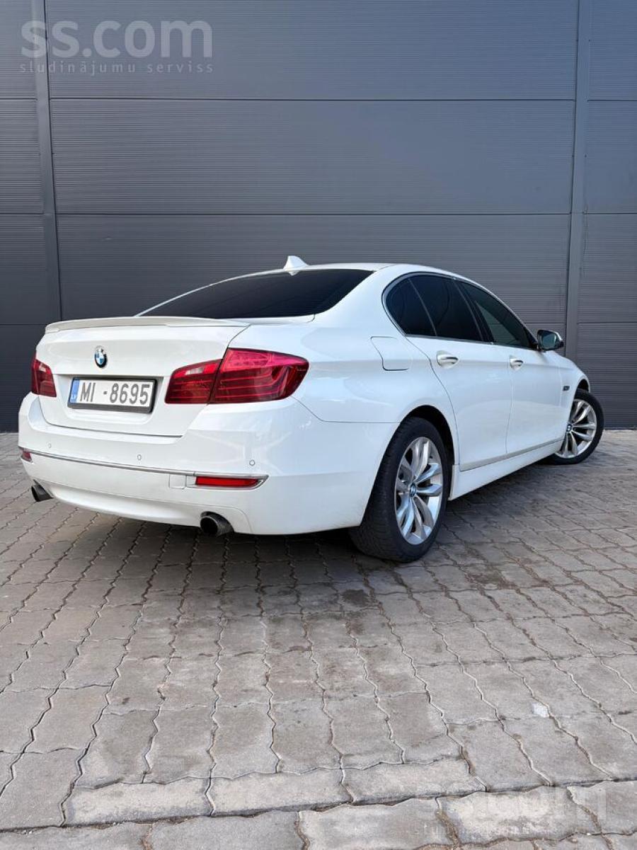 Balts BMW 535 2014 Rīga, ar dzinēja tilpumu 3.00 L un nobraukumu 372 tūkst. km par 12900 €, foto 5 vietnē AUTOMOTO.COM.LV