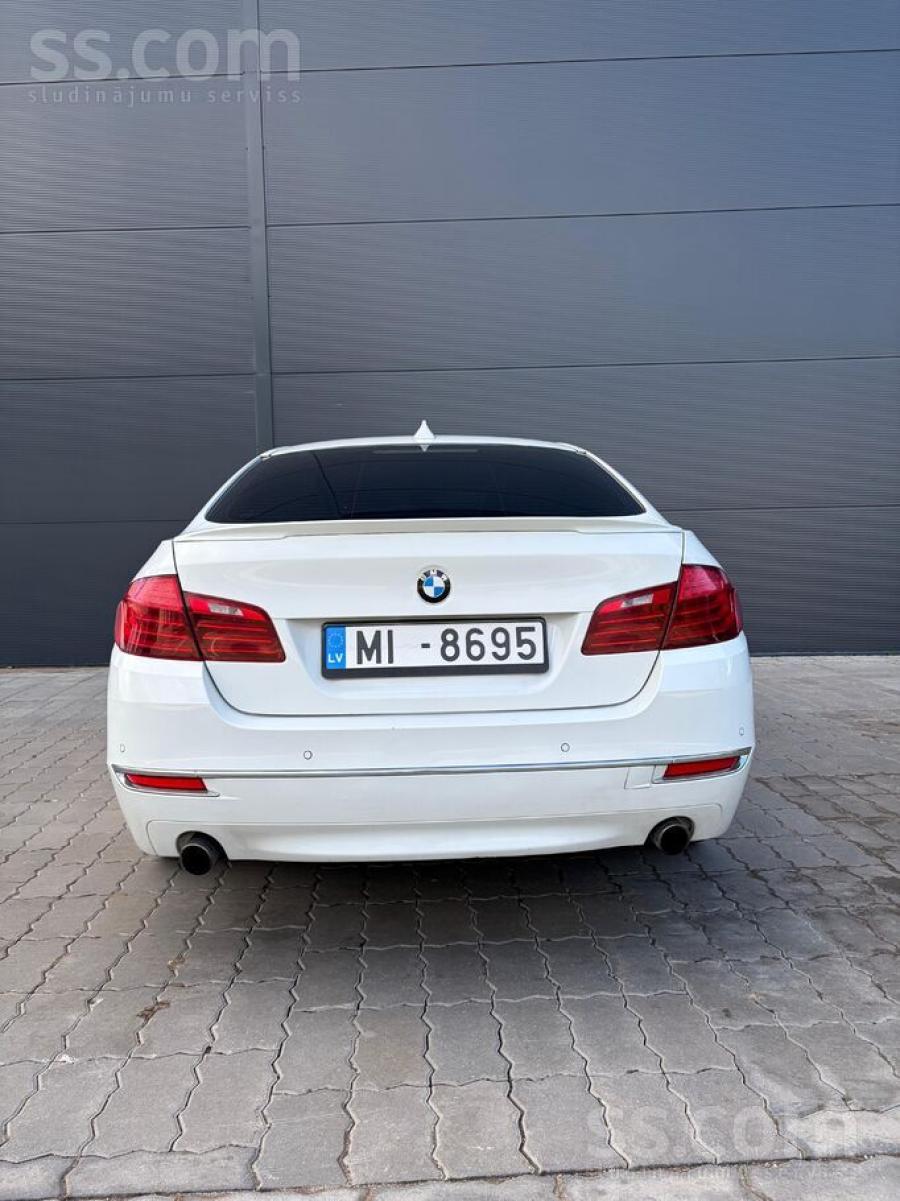 Balts BMW 535 2014 Rīga, ar dzinēja tilpumu 3.00 L un nobraukumu 372 tūkst. km par 12900 €, foto 9 vietnē AUTOMOTO.COM.LV