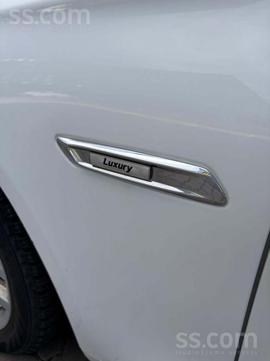 Balts BMW 535 2014 Rīga, ar dzinēja tilpumu 3.00 L un nobraukumu 372 tūkst. km par 12900 €, foto 23 vietnē AUTOMOTO.COM.LV