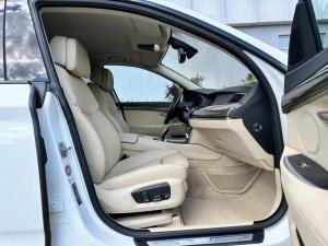 Balts BMW 535 2016 Rīga, ar dzinēja tilpumu 3.00 L un nobraukumu 196 tūkst. km par 21990 €, foto 16 vietnē AUTOMOTO.COM.LV