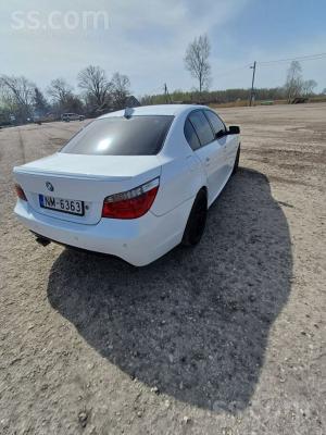 White BMW 535 2007 in Riga, with an engine capacity of 3.00 L and mileage of 269 thousand km for 9100 €, photo 4 on AUTOMOTO.COM.LV