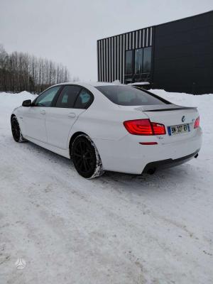White BMW 535 2011 in Vilnius, with an engine capacity of 2.99 L and mileage of 260 thousand km for 9400 €, photo 6 on AUTOMOTO.COM.LV