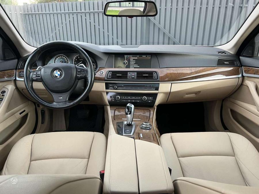 Balts BMW 535 2011 Viļņa, ar dzinēja tilpumu 2.98 L un nobraukumu 299 tūkst. km par 9500 €, foto 11 vietnē AUTOMOTO.COM.LV