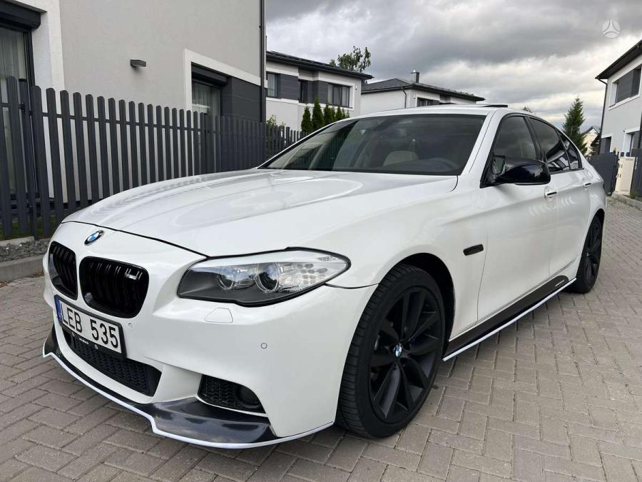 Balts BMW 535 2011 Viļņa, ar dzinēja tilpumu 2.98 L un nobraukumu 280 tūkst. km par 9400 €, foto 4 vietnē AUTOMOTO.COM.LV