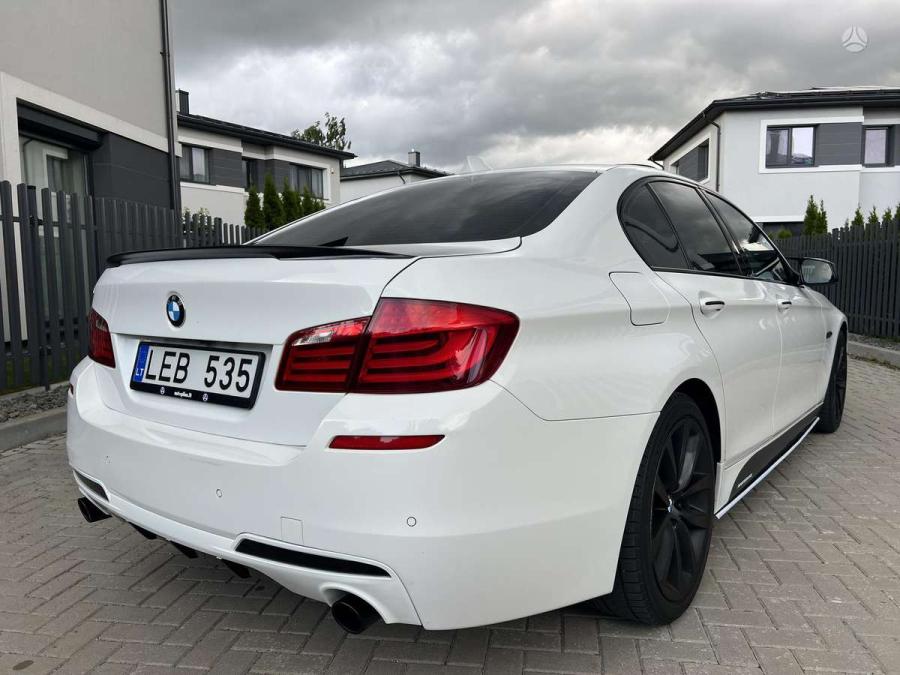 Balts BMW 535 2011 Viļņa, ar dzinēja tilpumu 2.98 L un nobraukumu 280 tūkst. km par 9400 €, foto 7 vietnē AUTOMOTO.COM.LV