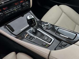 Balts BMW 535 2011 Viļņa, ar dzinēja tilpumu 2.98 L un nobraukumu 280 tūkst. km par 9400 €, foto 18 vietnē AUTOMOTO.COM.LV