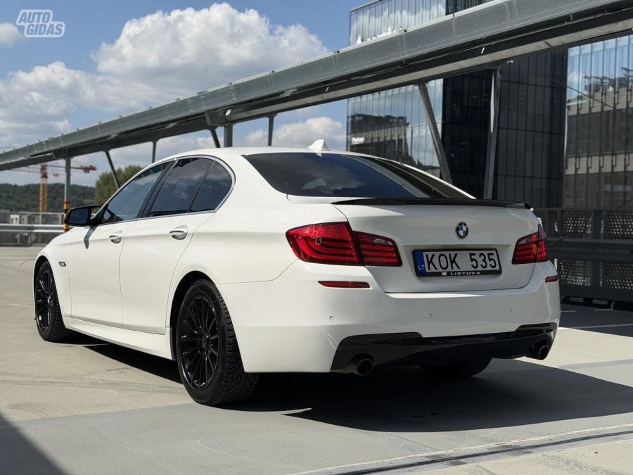 Balts BMW 535 2011 Viļņa, ar dzinēja tilpumu 3.00 L un nobraukumu 294 tūkst. km par 11200 €, foto 11 vietnē AUTOMOTO.COM.LV