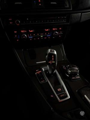 Balts BMW 535 2011 Viļņa, ar dzinēja tilpumu 2.98 L un nobraukumu 295 tūkst. km par 9999 €, foto 27 vietnē AUTOMOTO.COM.LV