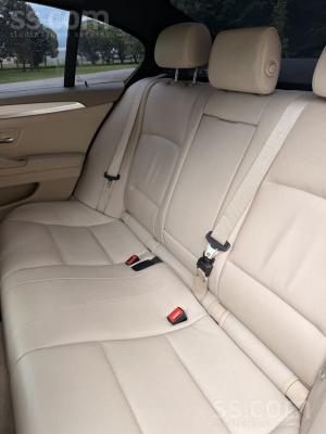 Balts BMW 535 2011 Valmiera, ar dzinēja tilpumu 3.00 L un nobraukumu 284 tūkst. km par 13000 €, foto 10 vietnē AUTOMOTO.COM.LV