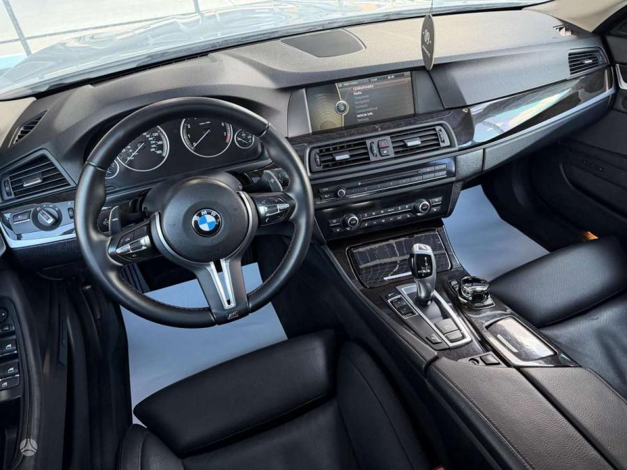 Balts BMW 535 2011 Viļņa, ar dzinēja tilpumu 2.98 L un nobraukumu 299 tūkst. km par 9800 €, foto 23 vietnē AUTOMOTO.COM.LV