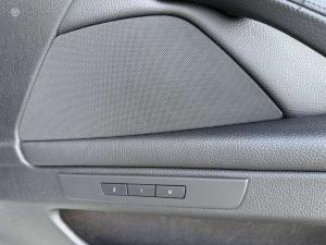 Balts BMW 535 2011 Viļņa, ar dzinēja tilpumu 2.98 L un nobraukumu 299 tūkst. km par 9800 €, foto 34 vietnē AUTOMOTO.COM.LV
