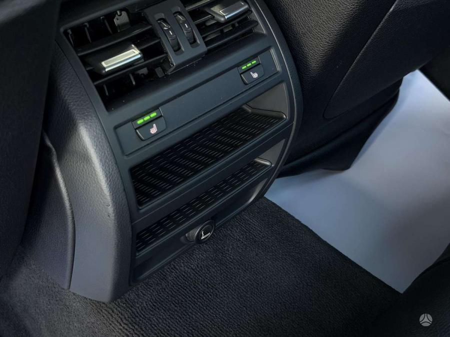 Balts BMW 535 2011 Viļņa, ar dzinēja tilpumu 2.98 L un nobraukumu 299 tūkst. km par 9800 €, foto 37 vietnē AUTOMOTO.COM.LV