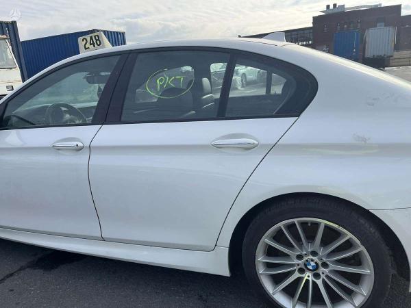 White BMW 535 2012 in Kretinga, with an engine capacity of 2.98 L and mileage of 190 thousand km for 5500 €, photo 7 on AUTOMOTO.COM.LV