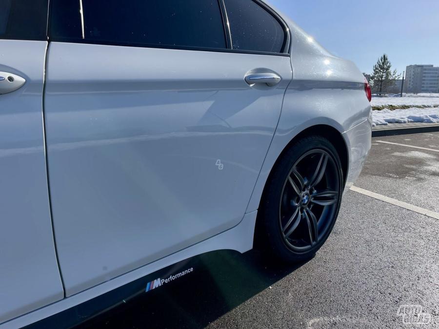Balts BMW 535 2012 Gargždai, ar dzinēja tilpumu 3.00 L un nobraukumu 323 tūkst. km par 10650 €, foto 15 vietnē AUTOMOTO.COM.LV