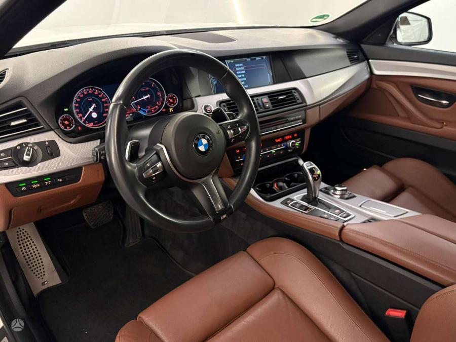 Balts BMW 535 2012 Marijampole, ar dzinēja tilpumu 2.99 L un nobraukumu 288 tūkst. km par 11999 €, foto 3 vietnē AUTOMOTO.COM.LV