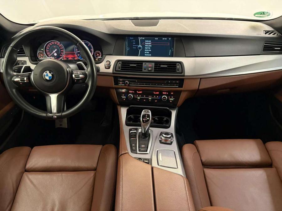 Balts BMW 535 2012 Marijampole, ar dzinēja tilpumu 2.99 L un nobraukumu 288 tūkst. km par 11999 €, foto 16 vietnē AUTOMOTO.COM.LV