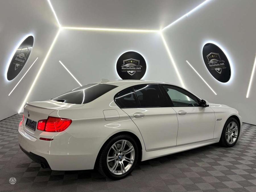 Balts BMW 535 2012 Marijampole, ar dzinēja tilpumu 2.99 L un nobraukumu 288 tūkst. km par 11999 €, foto 17 vietnē AUTOMOTO.COM.LV