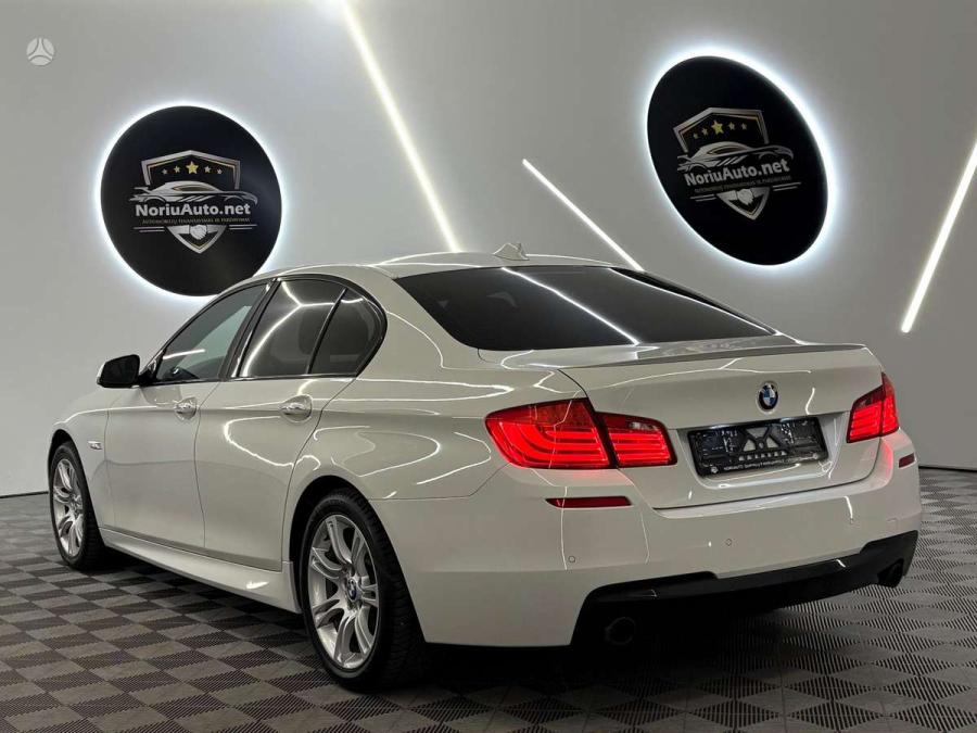Balts BMW 535 2012 Marijampole, ar dzinēja tilpumu 2.99 L un nobraukumu 288 tūkst. km par 11999 €, foto 26 vietnē AUTOMOTO.COM.LV