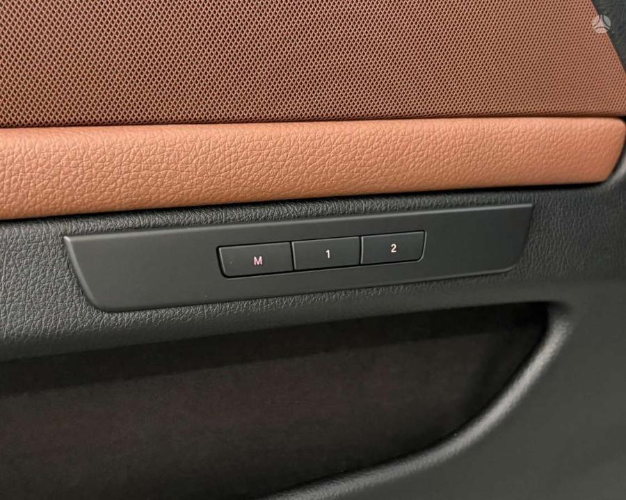 Balts BMW 535 2012 Marijampole, ar dzinēja tilpumu 2.99 L un nobraukumu 288 tūkst. km par 11999 €, foto 31 vietnē AUTOMOTO.COM.LV