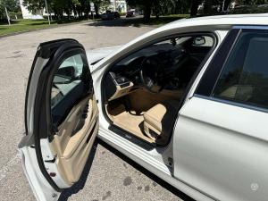 White BMW 535 2012 in Alytus, with an engine capacity of 2.98 L and mileage of 293 thousand km for 9250 €, photo 4 on AUTOMOTO.COM.LV
