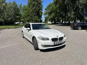 White BMW 535 2012 in Alytus, with an engine capacity of 2.98 L and mileage of 293 thousand km for 9250 €, photo 13 on AUTOMOTO.COM.LV