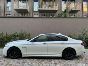 Balts BMW 535 2013 Viļņa, ar dzinēja tilpumu 2.98 L un nobraukumu 256 tūkst. km par 10800 €, foto 4 vietnē AUTOMOTO.COM.LV