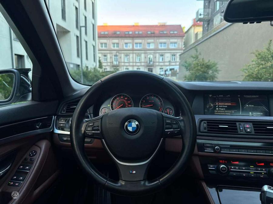 Balts BMW 535 2013 Viļņa, ar dzinēja tilpumu 2.98 L un nobraukumu 256 tūkst. km par 10800 €, foto 9 vietnē AUTOMOTO.COM.LV