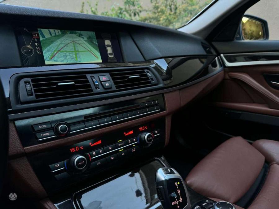 Balts BMW 535 2013 Viļņa, ar dzinēja tilpumu 2.98 L un nobraukumu 256 tūkst. km par 10800 €, foto 11 vietnē AUTOMOTO.COM.LV