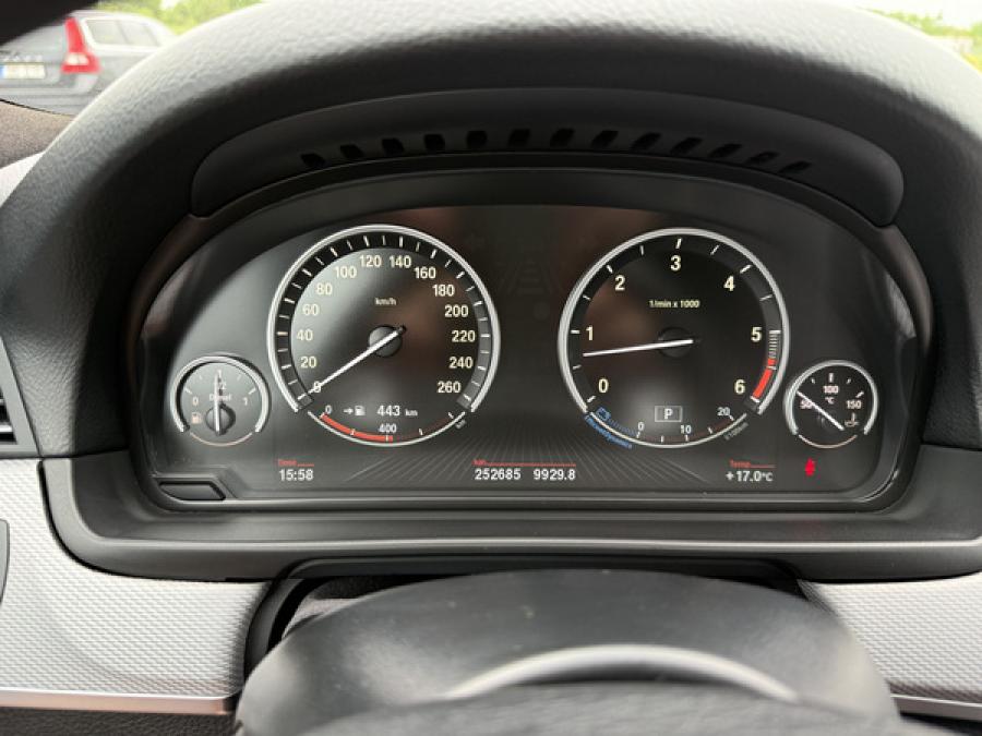 White BMW 535 2013 in Tallinn, with an engine capacity of 0.00 L and mileage of 253 thousand km for 13000 €, photo 7 on AUTOMOTO.COM.LV