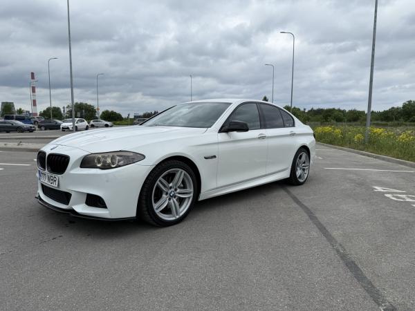 Balts BMW 535 2013 Tallina, ar dzinēja tilpumu 0.00 L un nobraukumu 253 tūkst. km par 13000 €, foto 10 vietnē AUTOMOTO.COM.LV