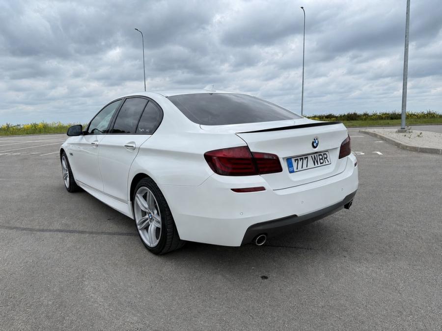 White BMW 535 2013 in Tallinn, with an engine capacity of 0.00 L and mileage of 253 thousand km for 13000 €, photo 13 on AUTOMOTO.COM.LV