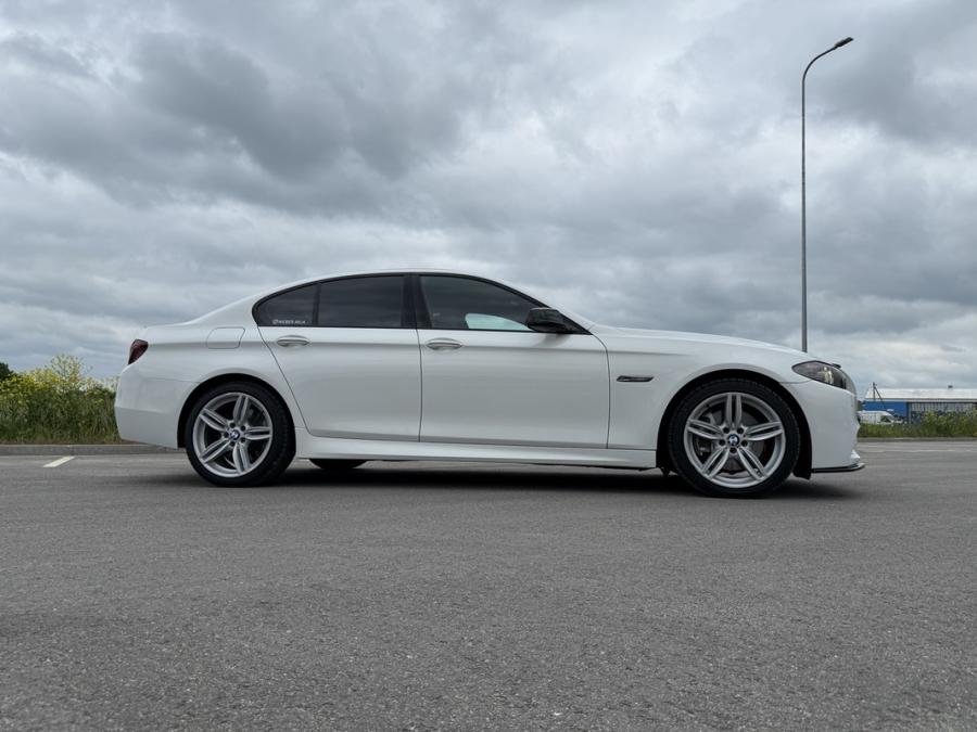 White BMW 535 2013 in Tallinn, with an engine capacity of 0.00 L and mileage of 253 thousand km for 13000 €, photo 15 on AUTOMOTO.COM.LV