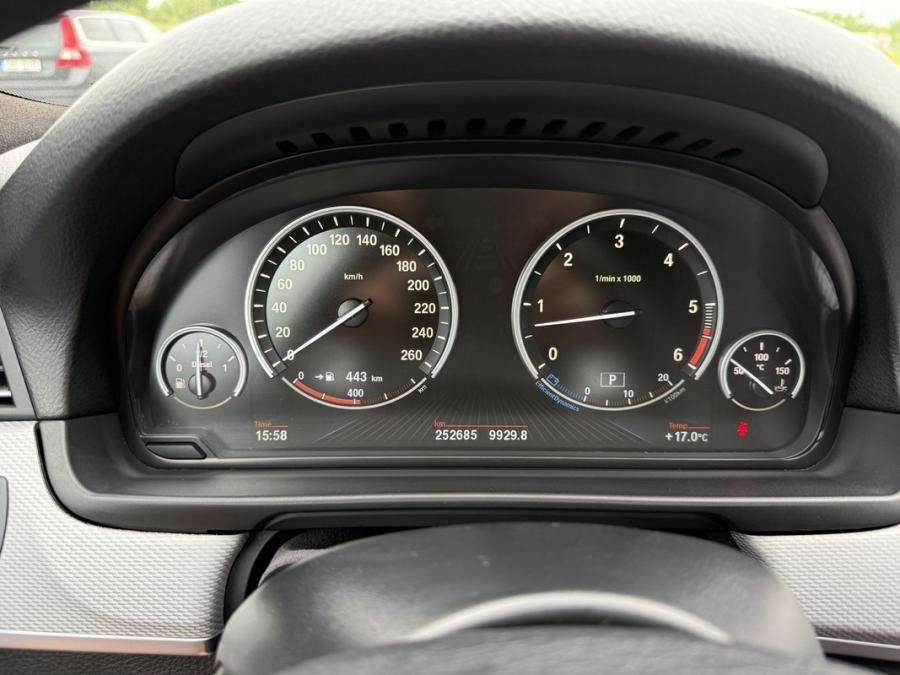 White BMW 535 2013 in Tallinn, with an engine capacity of 0.00 L and mileage of 253 thousand km for 13000 €, photo 16 on AUTOMOTO.COM.LV