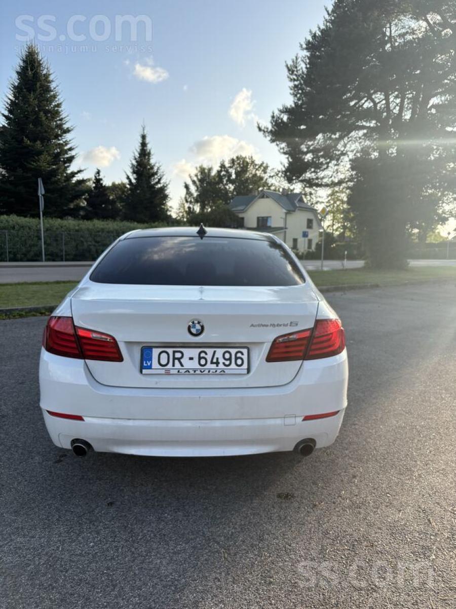 White BMW 535 2013 in Riga, with an engine capacity of 3.00 L and mileage of 278 thousand km for 11000 €, photo 5 on AUTOMOTO.COM.LV
