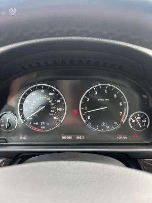 Белый БМВ 535 2014 в Тельшяй, объемом двигателя 3.00 л и пробегом 207 тыс. км за 12500 €, фото 12 на AUTOMOTO.COM.LV