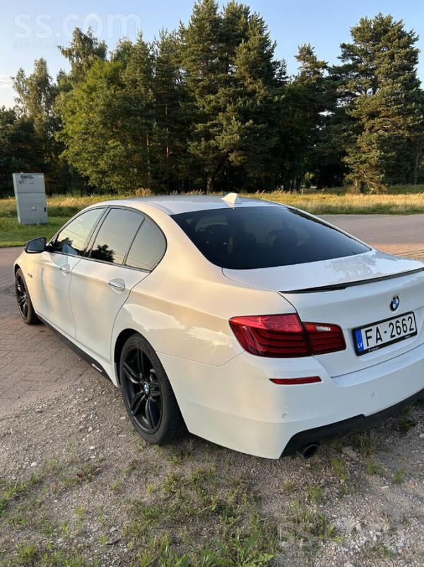 Balts BMW 535 2014 Rīga, ar dzinēja tilpumu 3.00 L un nobraukumu 249 tūkst. km par 15000 €, foto 3 vietnē AUTOMOTO.COM.LV