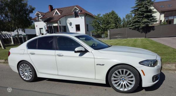Balts BMW 535 2014 Viļņa, ar dzinēja tilpumu 2.98 L un nobraukumu 270 tūkst. km par 7700 €, foto 6 vietnē AUTOMOTO.COM.LV